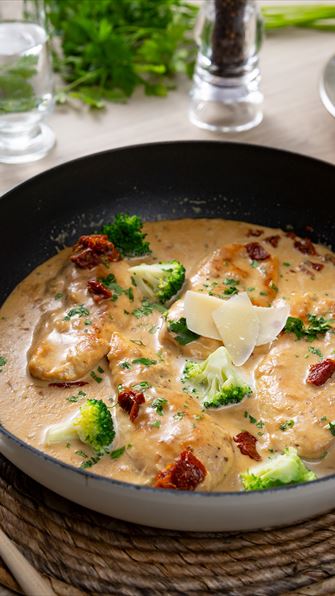 Pollo parmesano sabroso y delicioso | Nestlé Cocina